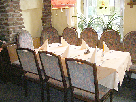 Saal-2